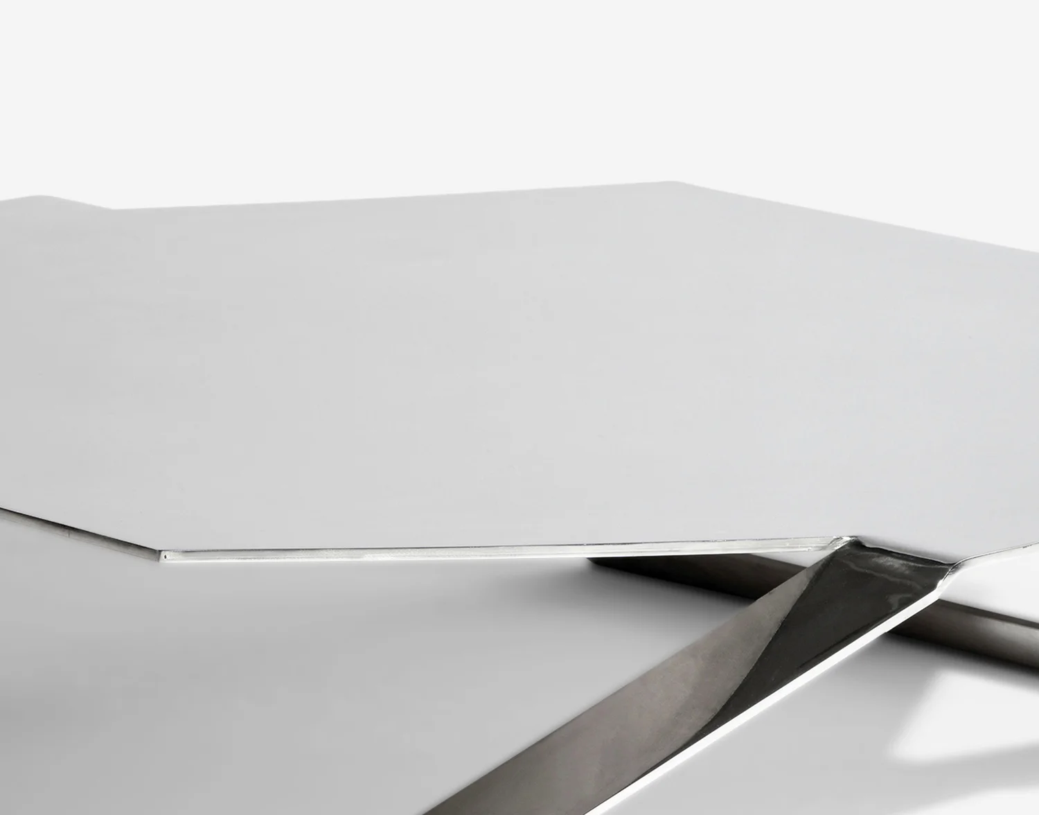 Hexagonal Coffee Table — LUTECA