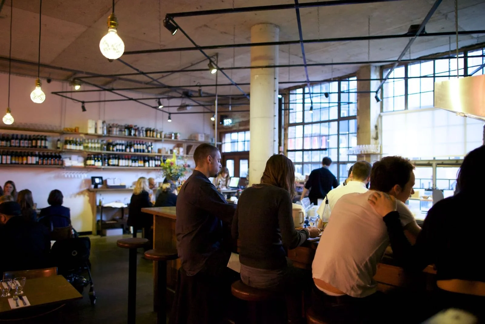 LARDO - Pasta, Pizza, Antipasti, Natural Wines | 020 8985 2683