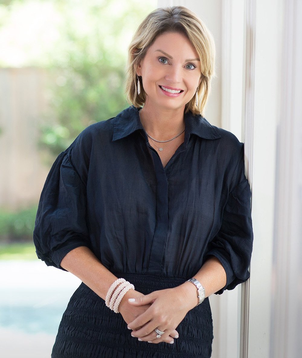 Bio — Sarah Caton Wynne