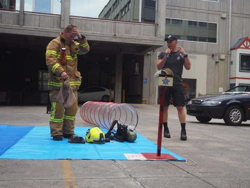 Melbourne Metropolitan Fire Brigade - Weekly Fire Safety Display - Busy ...
