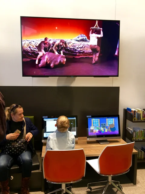 Glen Street Library - Belrose - Sydney - Busy City Guide