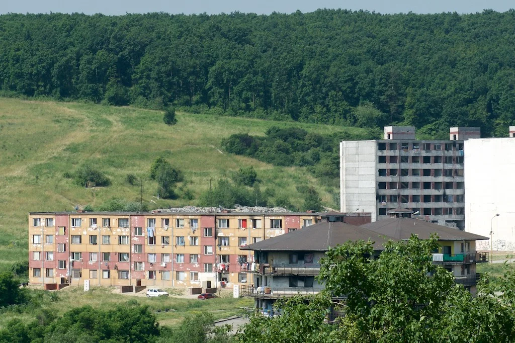 Lunik IX — KATE GOWMAN