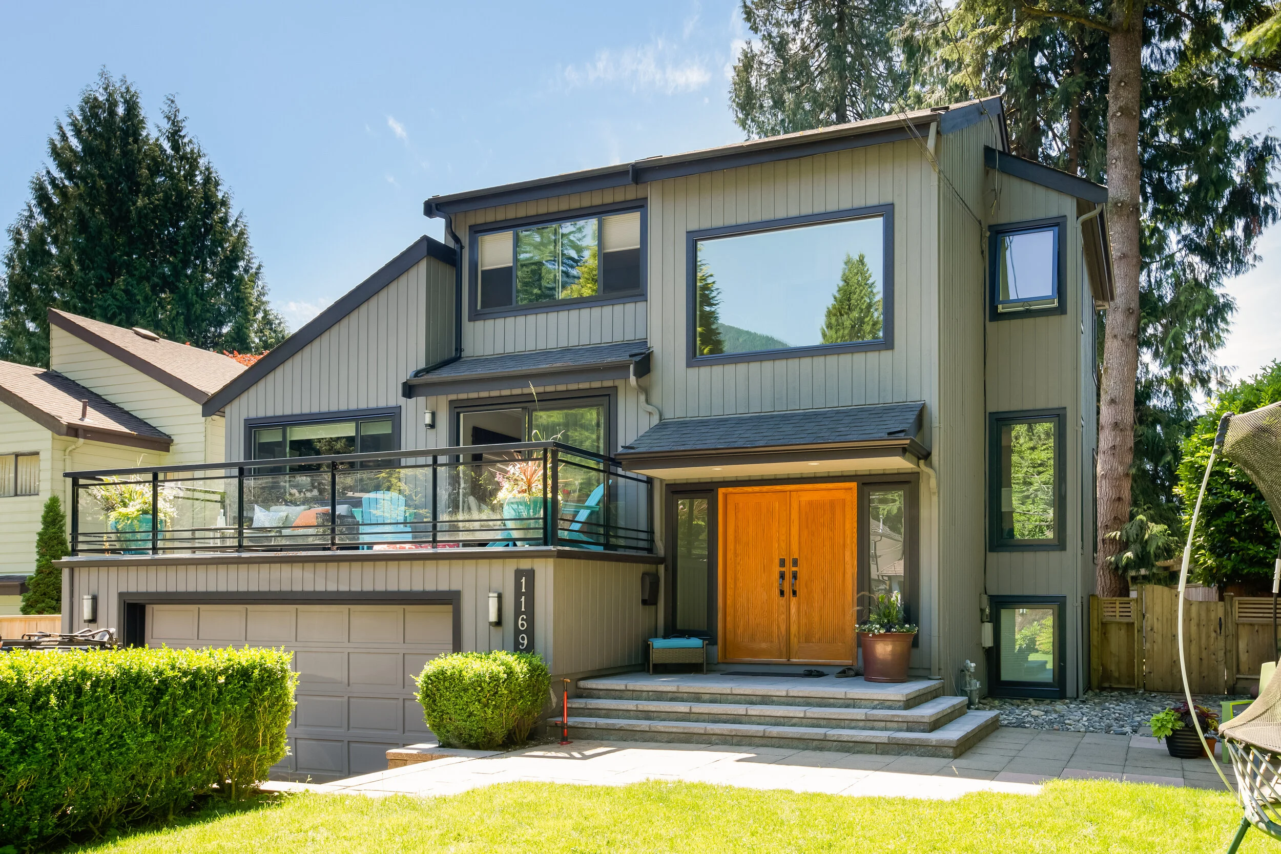 Legacy Windows & Doors