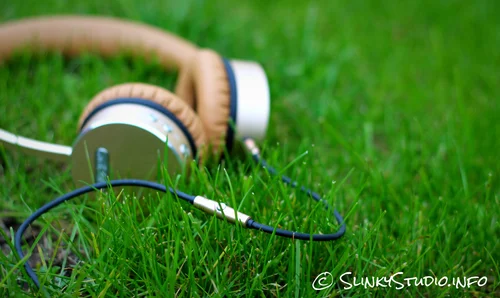 SACKit WOOFit Bluetooth Headphones Review - Slinky Studio