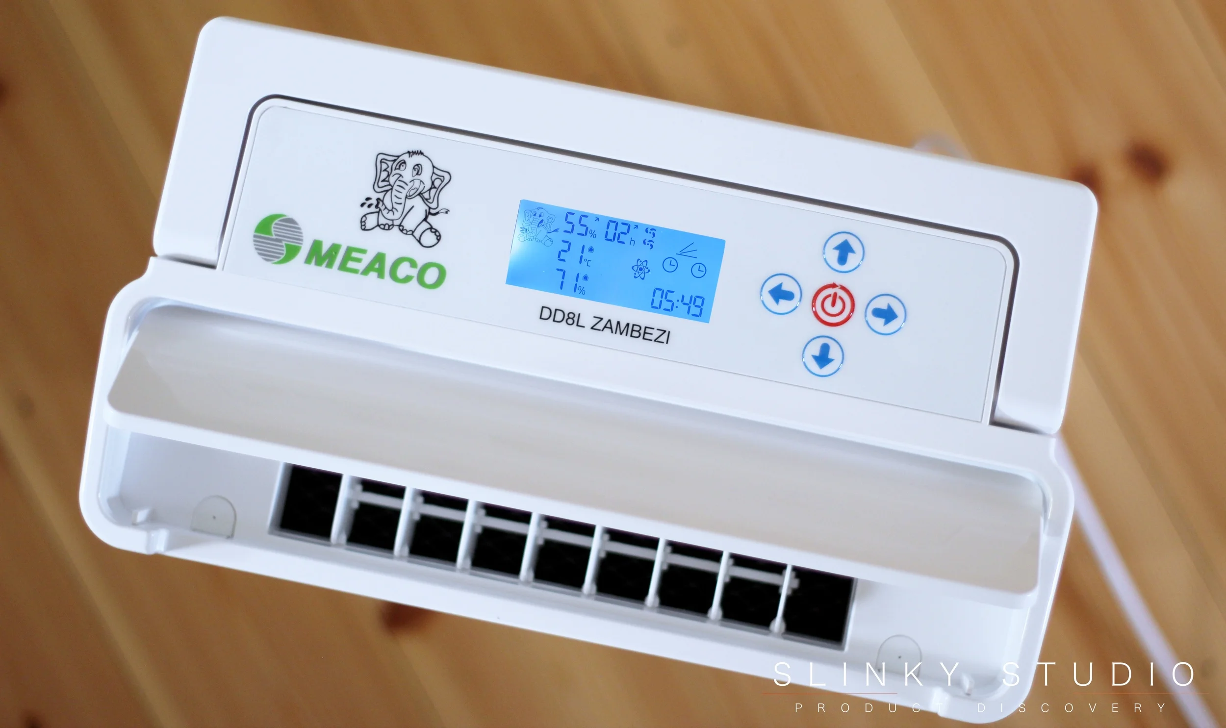 Meaco DD8L Zambezi Dehumidifier Review: Works in cold & warm climates ...