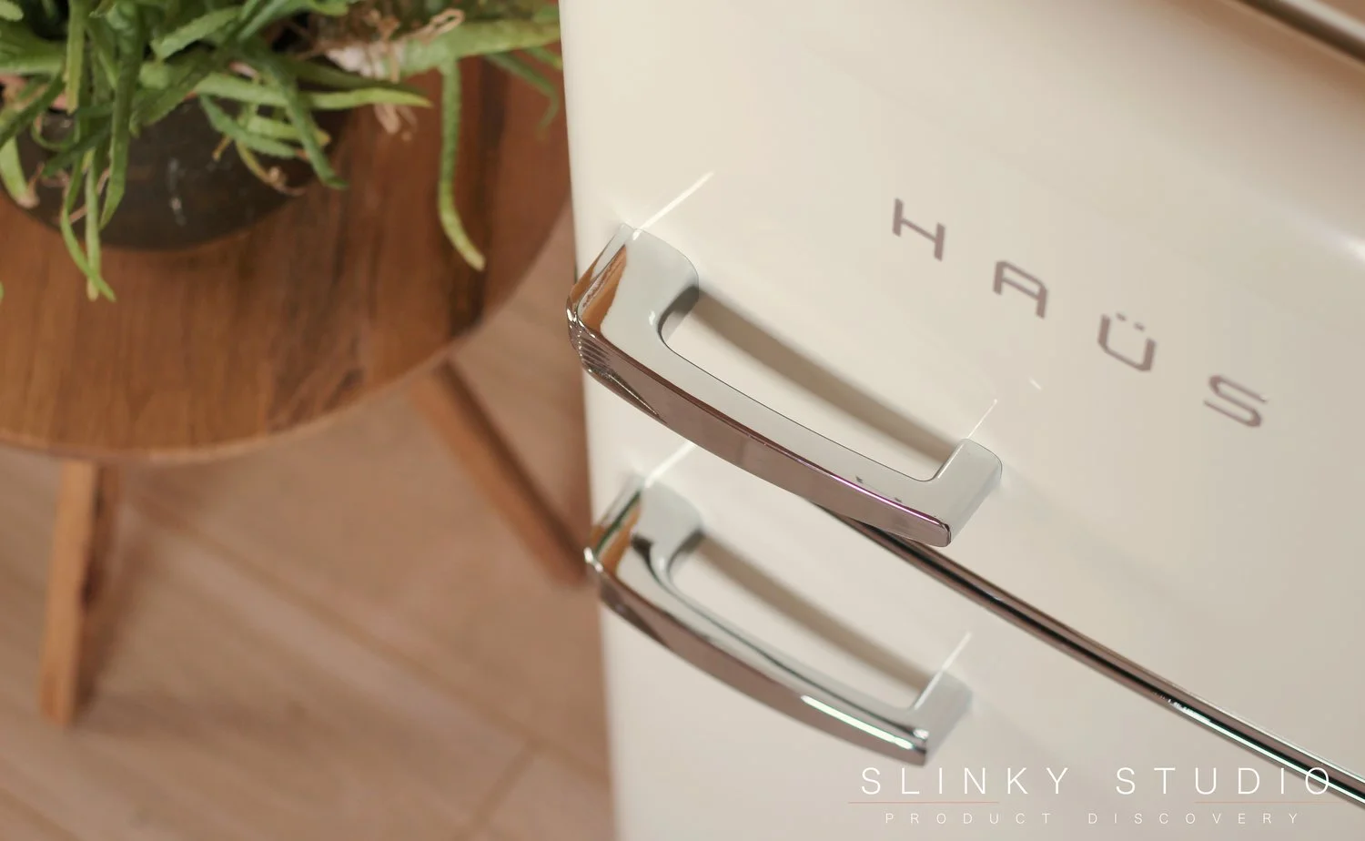 Bauer Haüs Retro Fridge Freezer Review - Slinky Studio