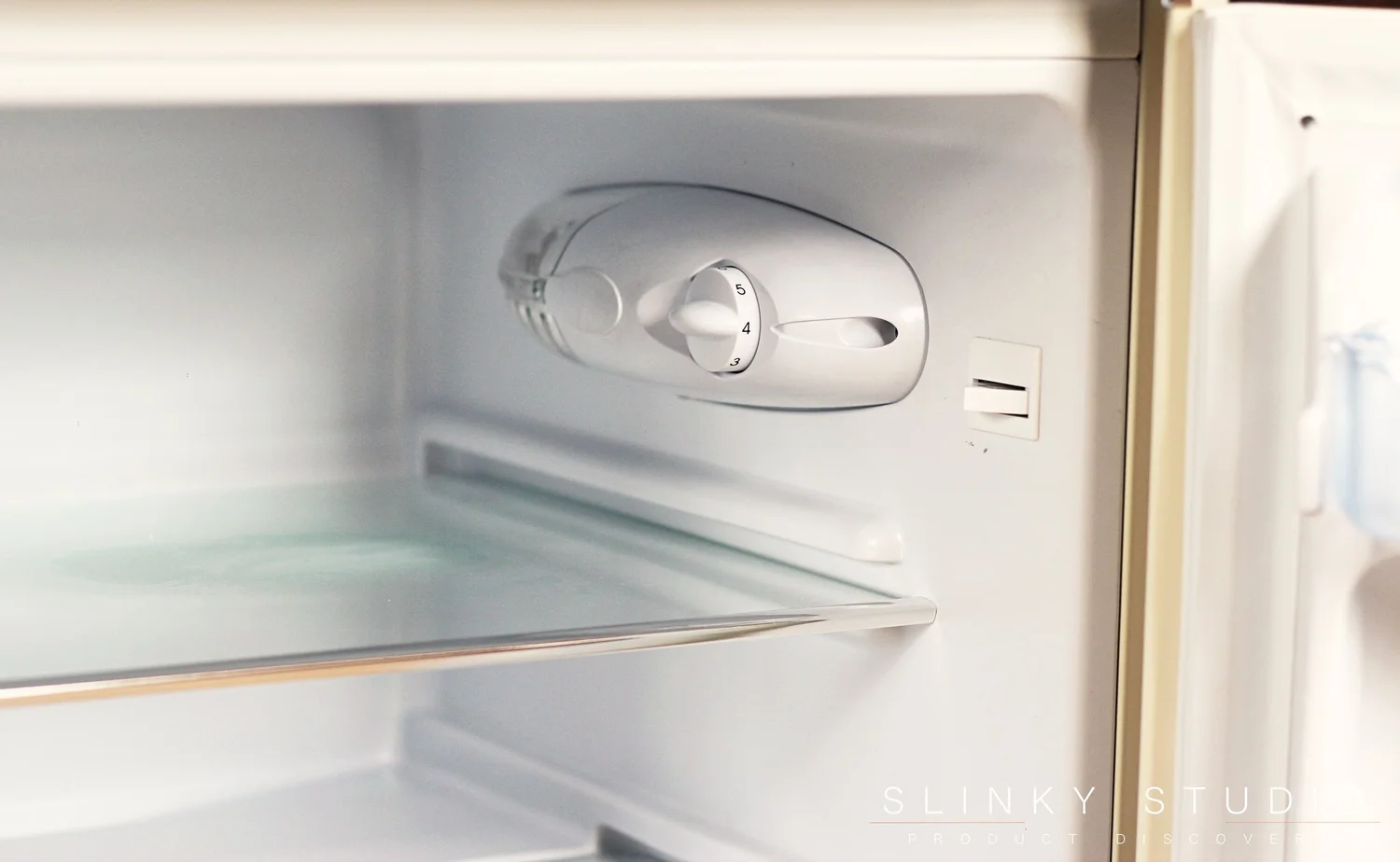Bauer Haüs Retro Fridge Freezer Review - Slinky Studio