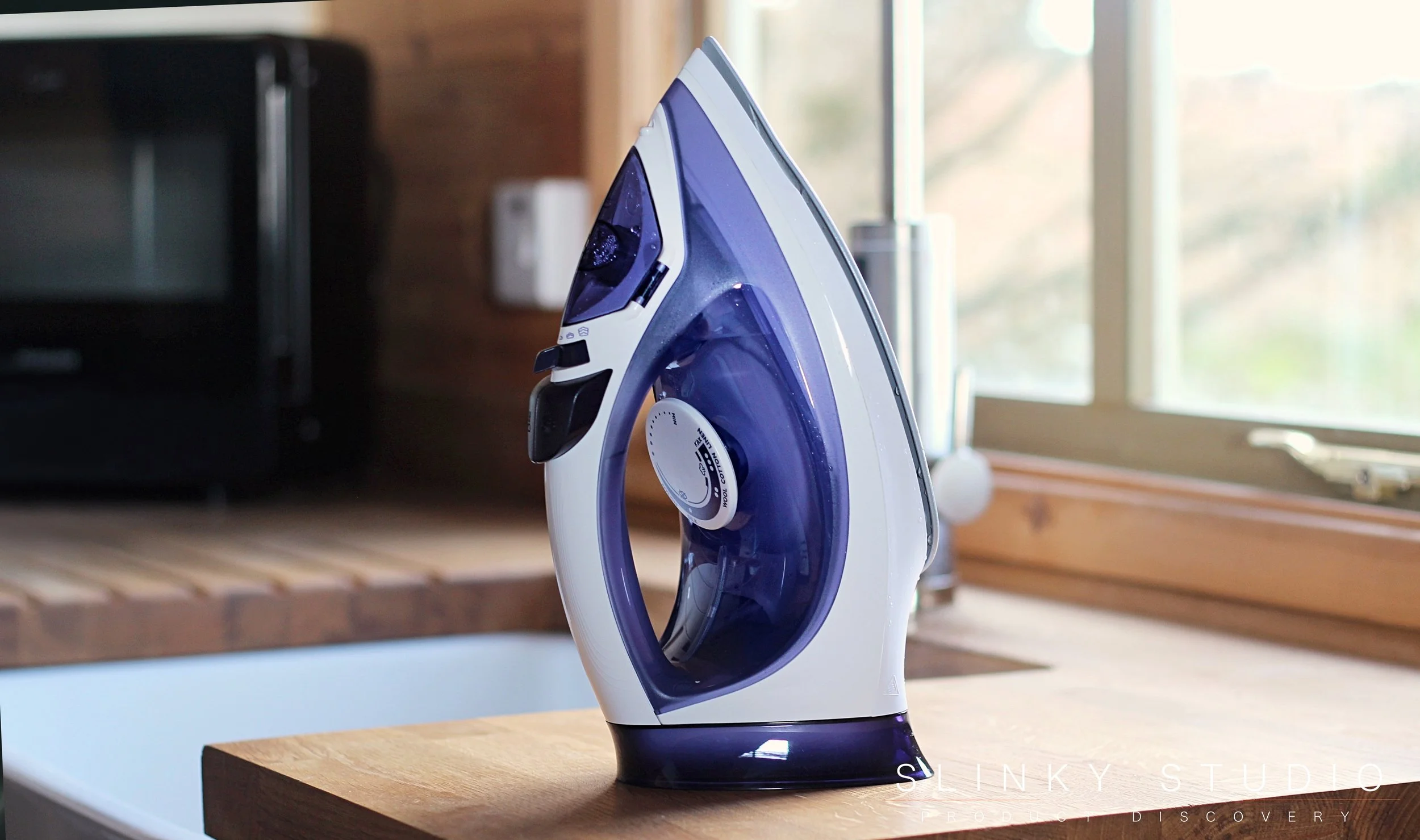 Philips EasySpeed Plus Cordless Iron Review: Liberate your ironing ...