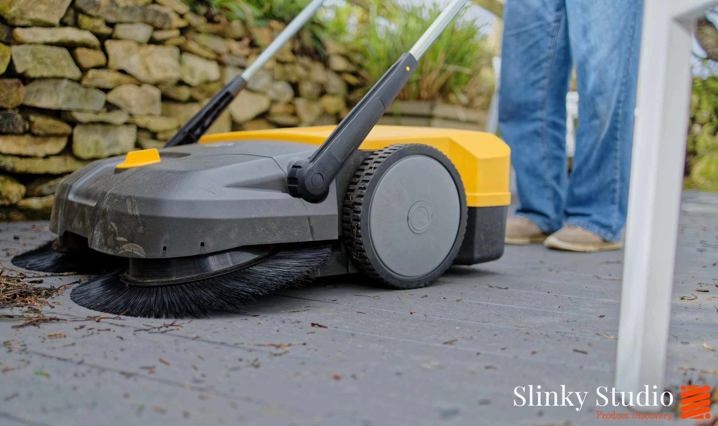 STIGA SWP 475 Push Sweeper Review - Slinky Studio