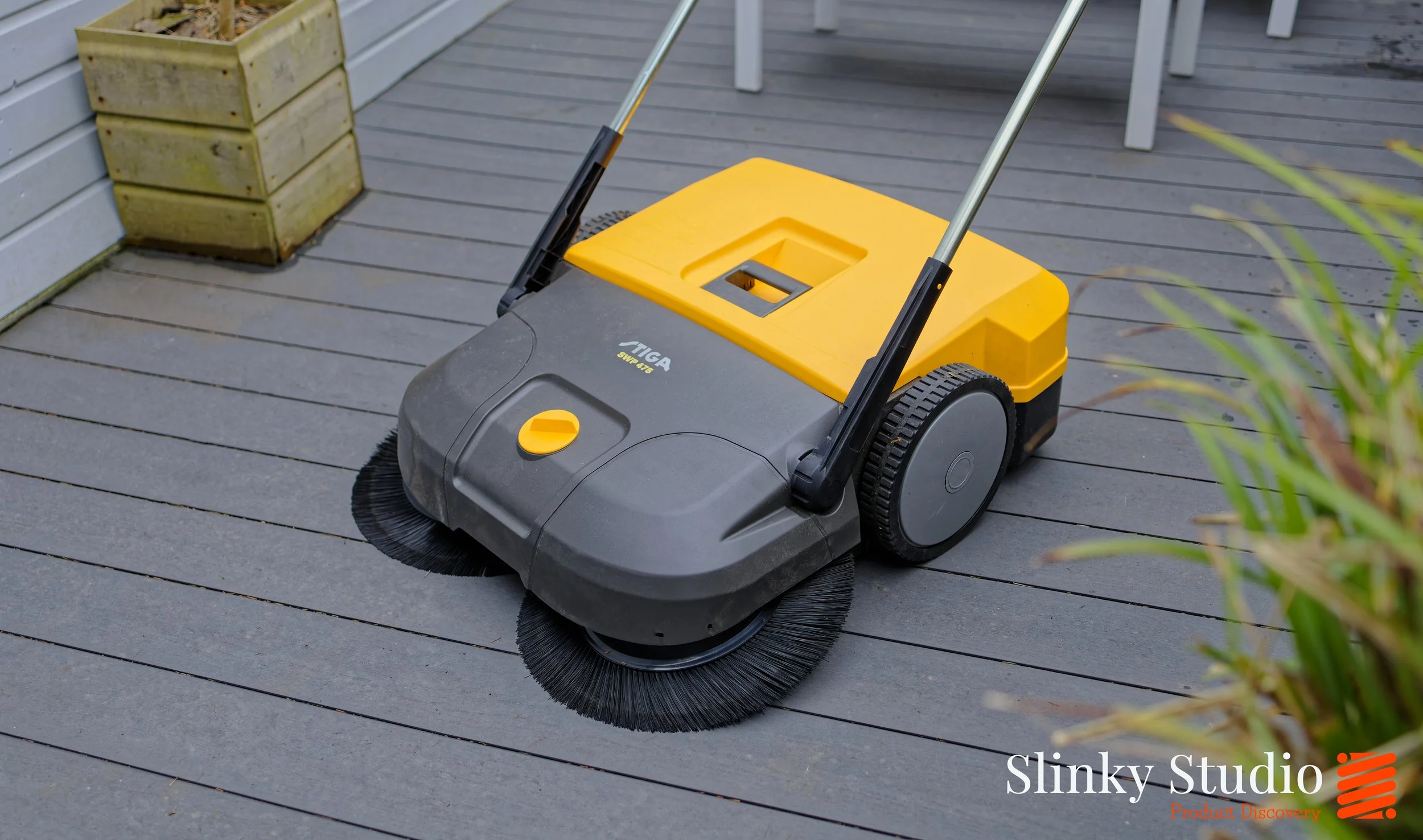 STIGA SWP 475 Push Sweeper Review - Slinky Studio