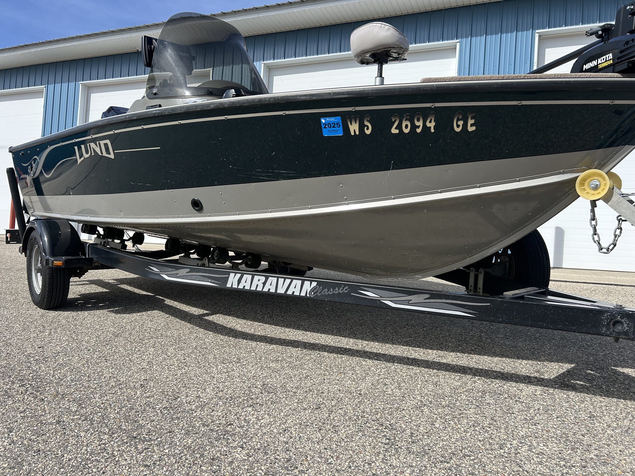 SOLD 2001 Lund 16' Mr. Pike Side Console w/ 90HP 4-Stroke Mercury NEW ...