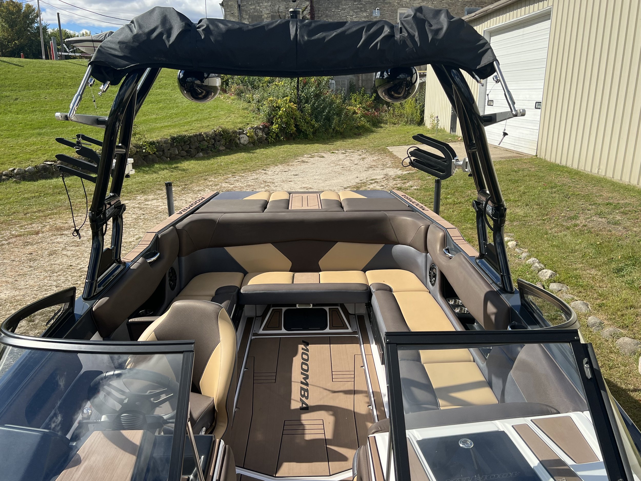 2020 Moomba Max 24' W/ 400hp Raptor Motor, MONSTER POWER — Sun Sport ...