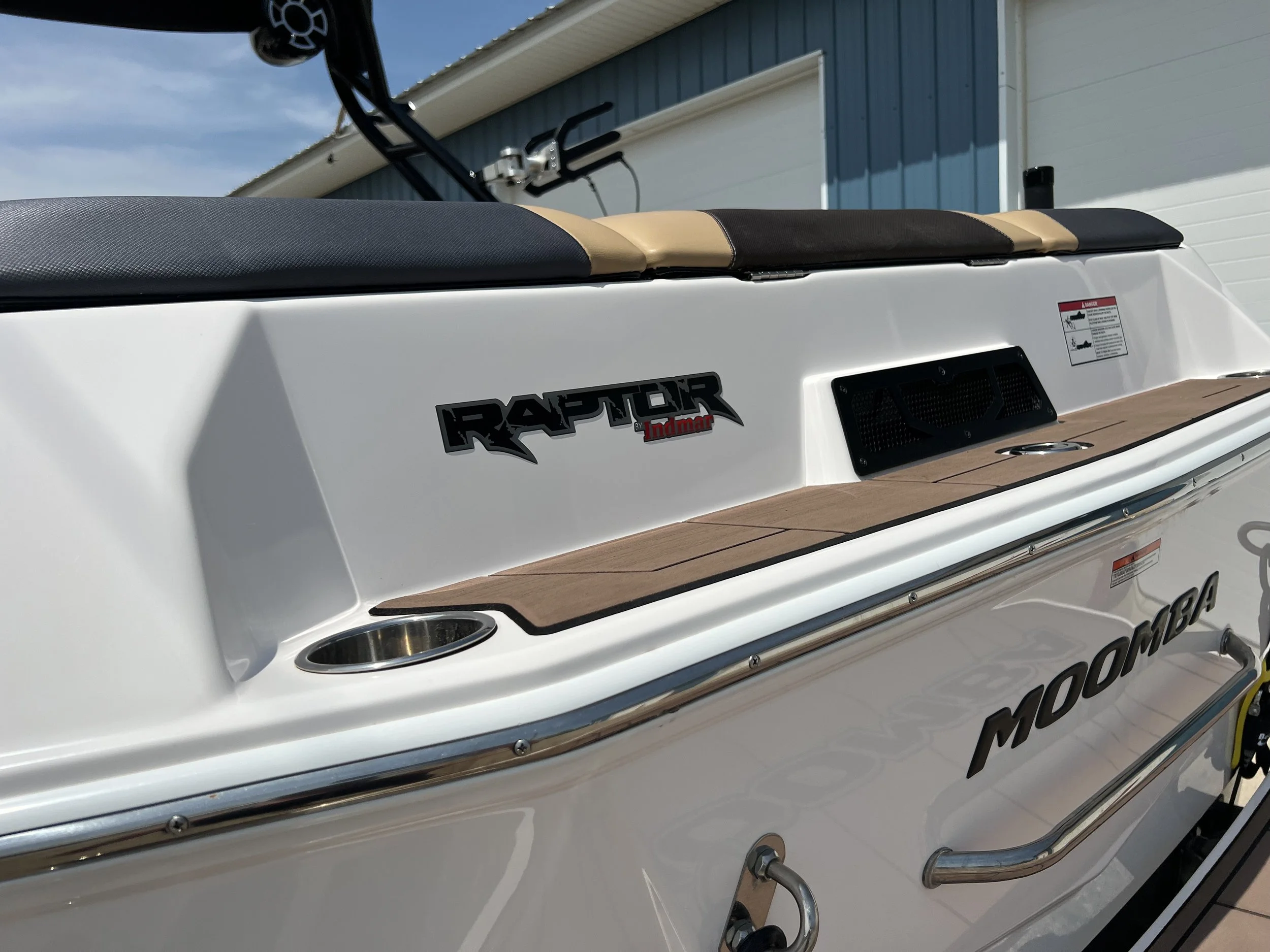 SOLD 2020 Moomba Max 24' W/ 400HP Raptor Motor 181 Hours — Sun Sport ...