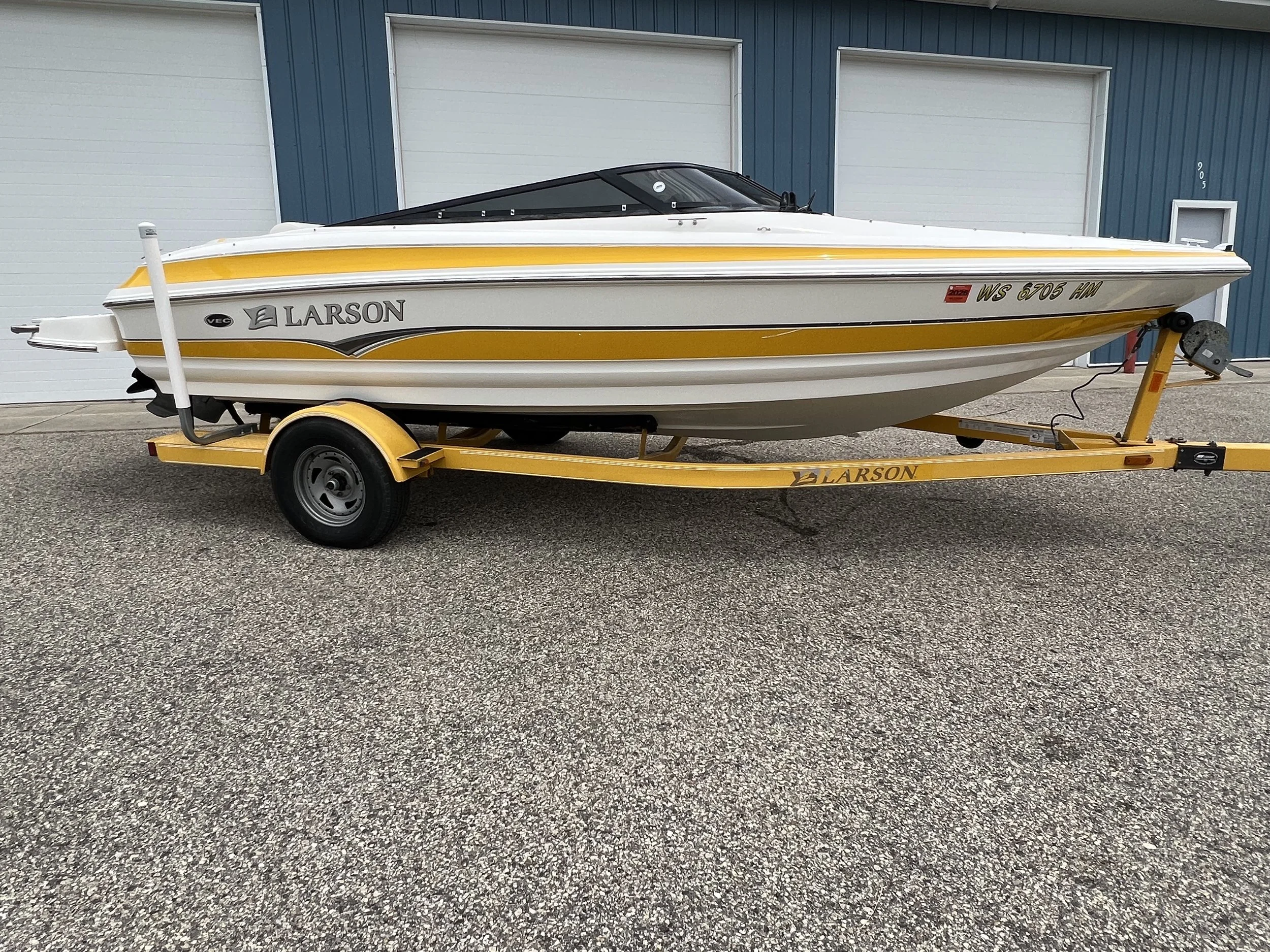 2007 Larson Super Sport 18' Open Bow Rider w/4.3 V6 SEATS 6 — Sun Sport ...