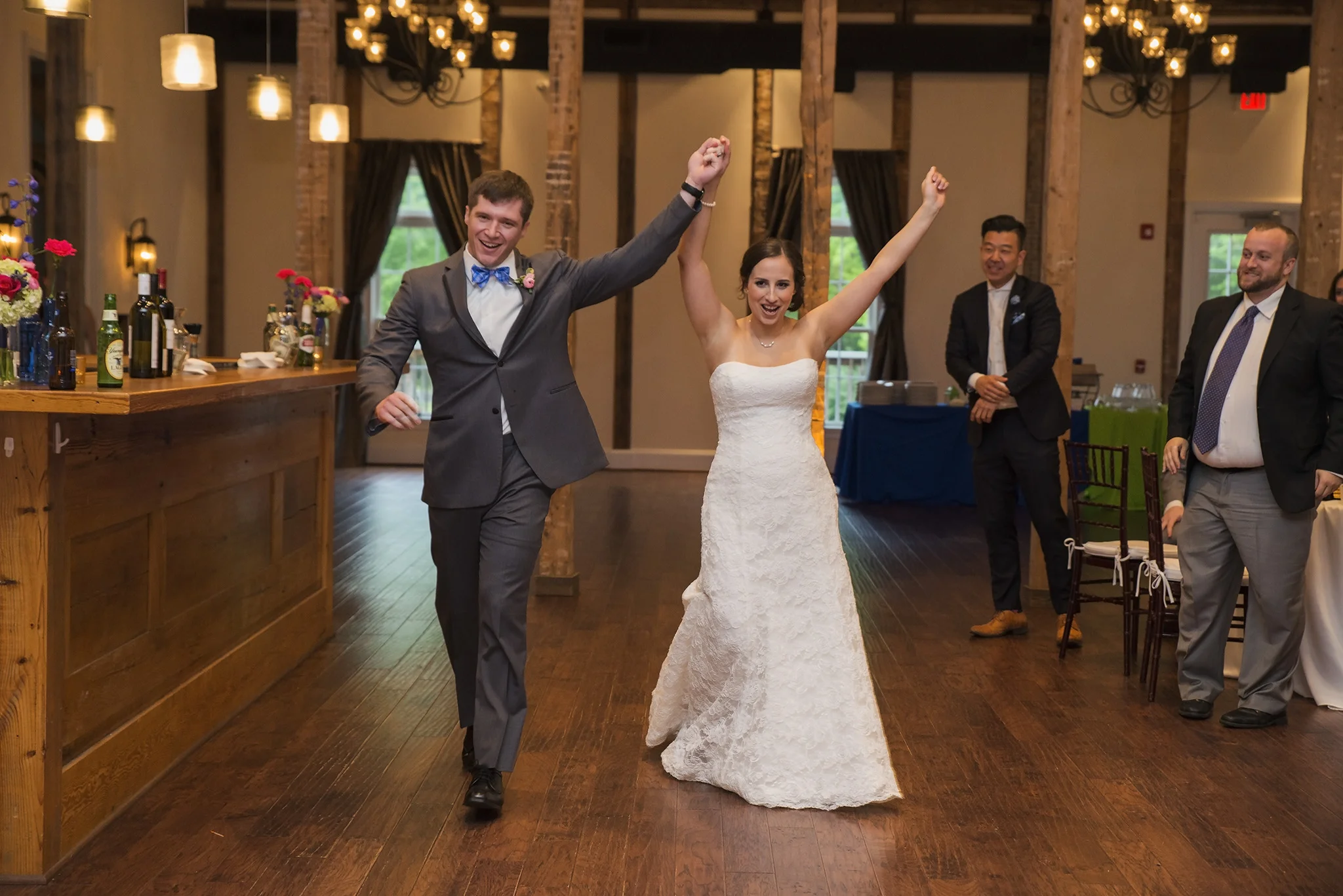 Stevenson Ridge Wedding Photos by Justy Photography — Justy Photography
