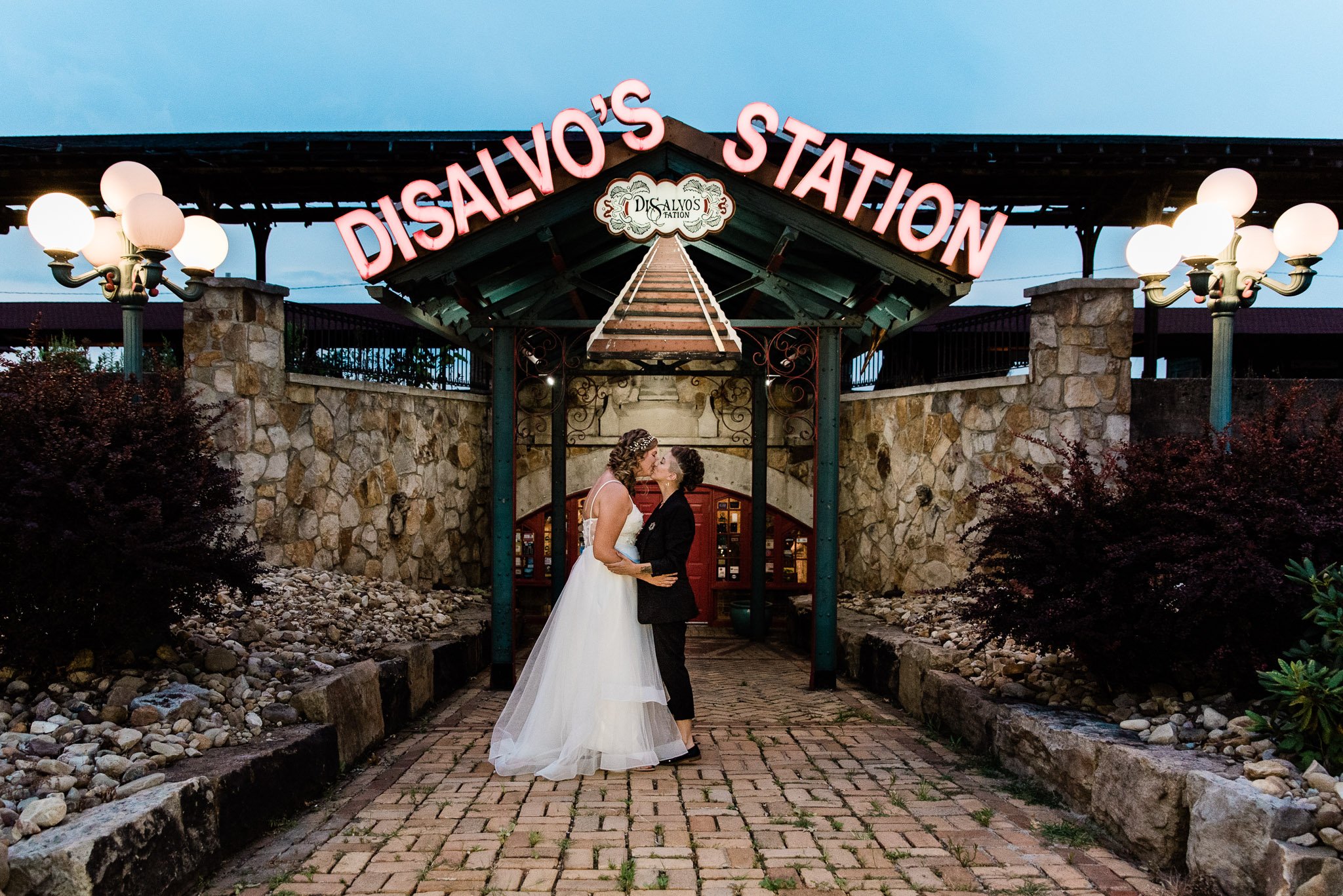 DiSalvo's Wedding, Latrobe PA, Hannah and Saralynn — Mariah Fisher Photography
