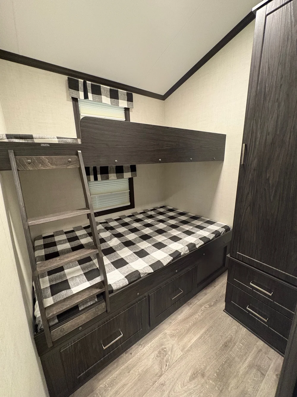 2025 Escapes — Bluewater Golf Course & Campground