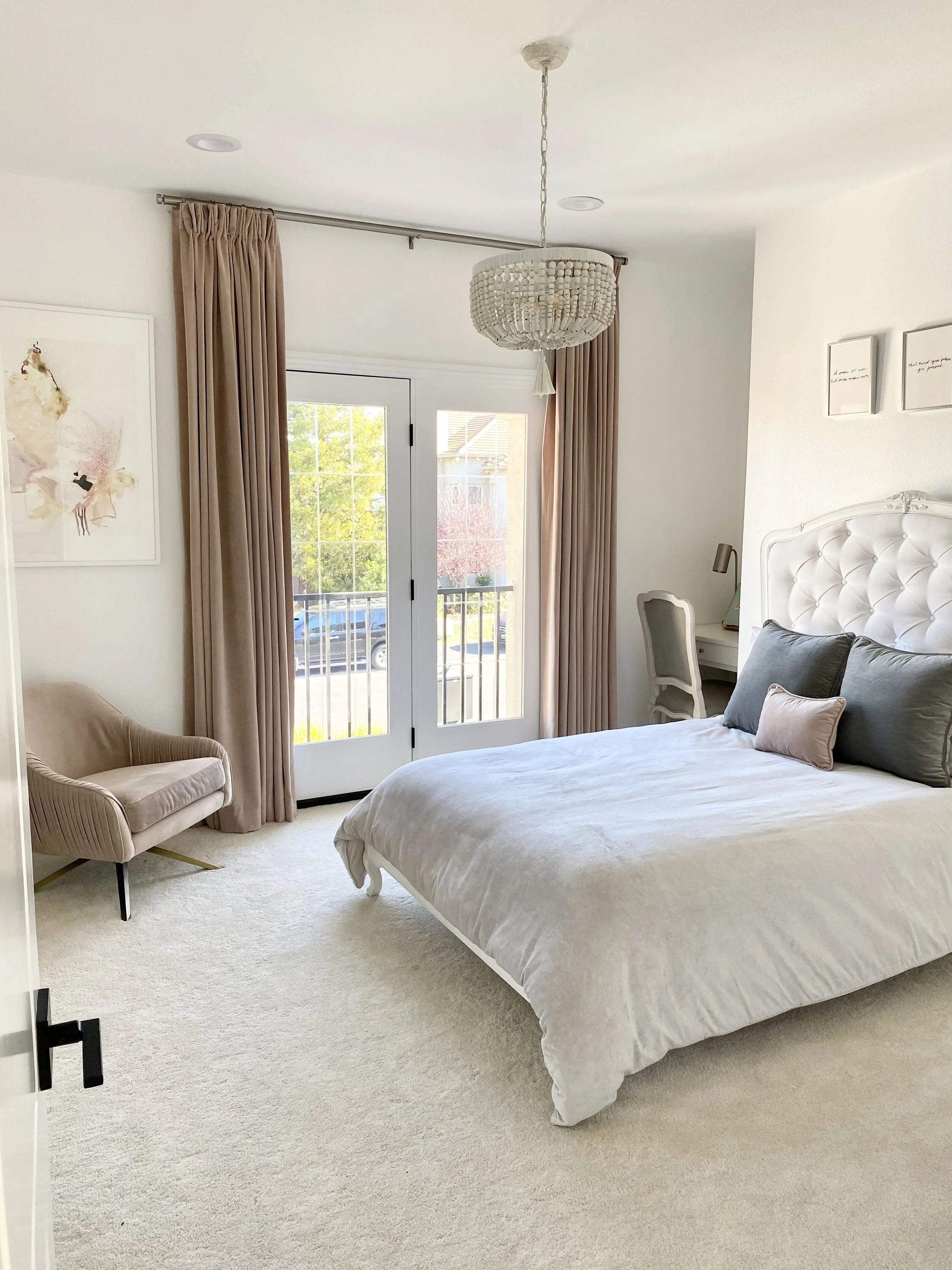 california chic-Staging-InteriorDesign-Sacramento-Placer County