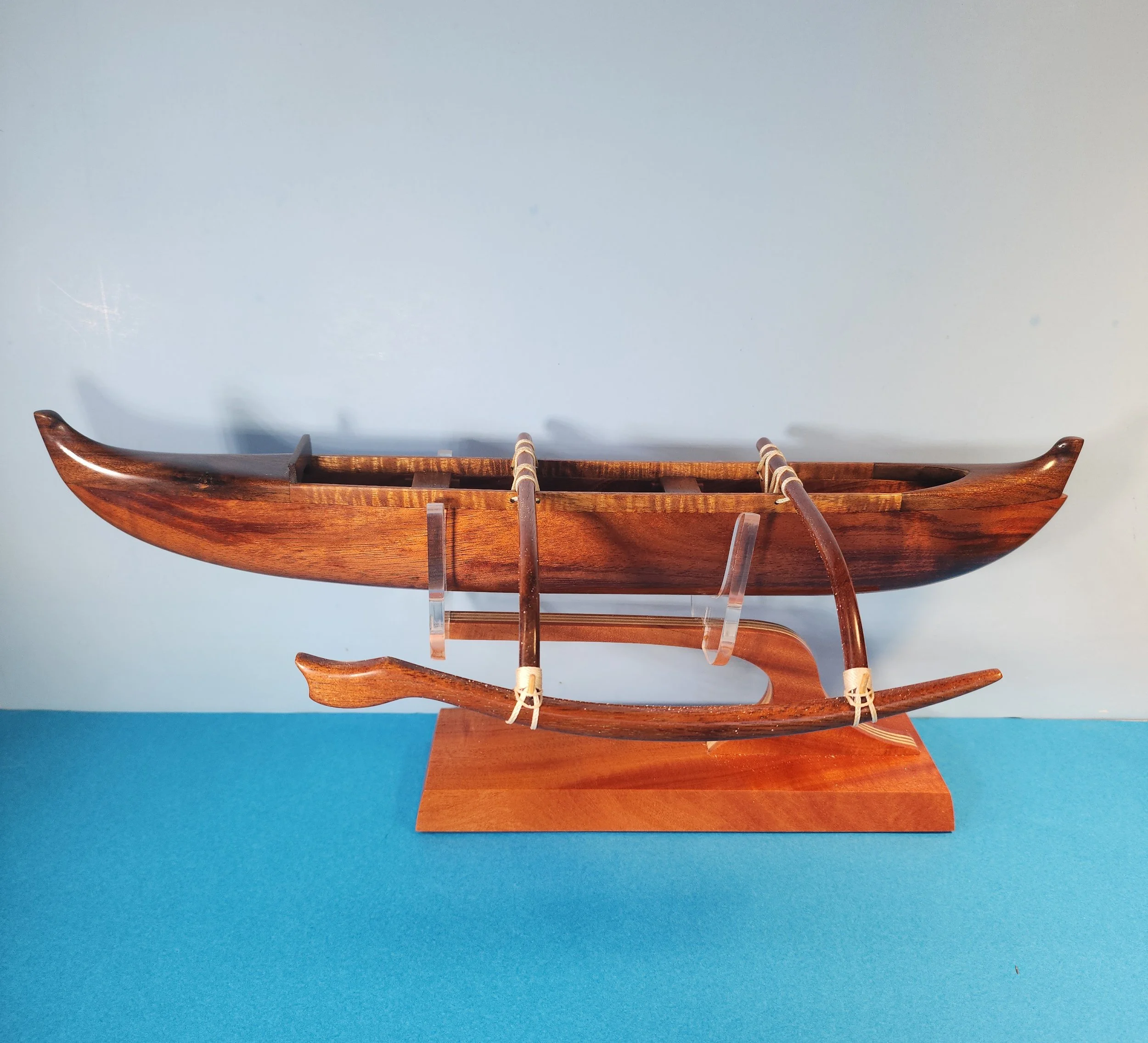 Hawaiian canoes — HAWAIIAN CANOES