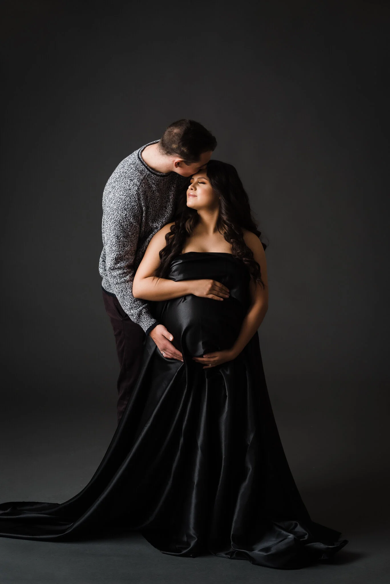 Studio Maternity — Jacqueline Vega Photography