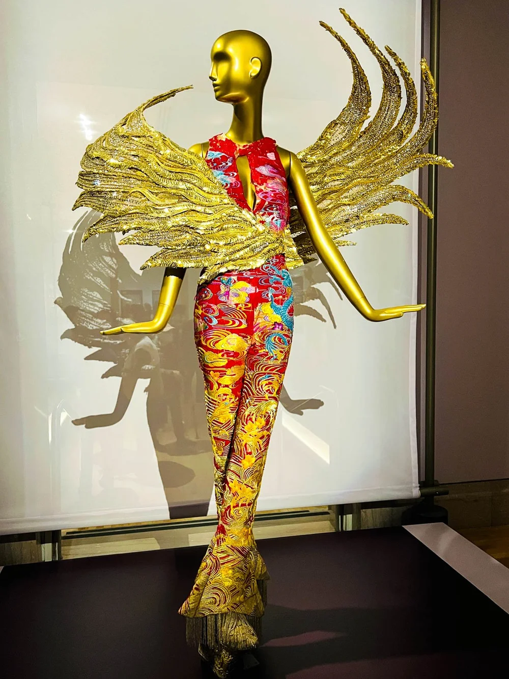 Fashion Design Inspiration: Guo Pei — Sophia Liu | Studio Sophy
