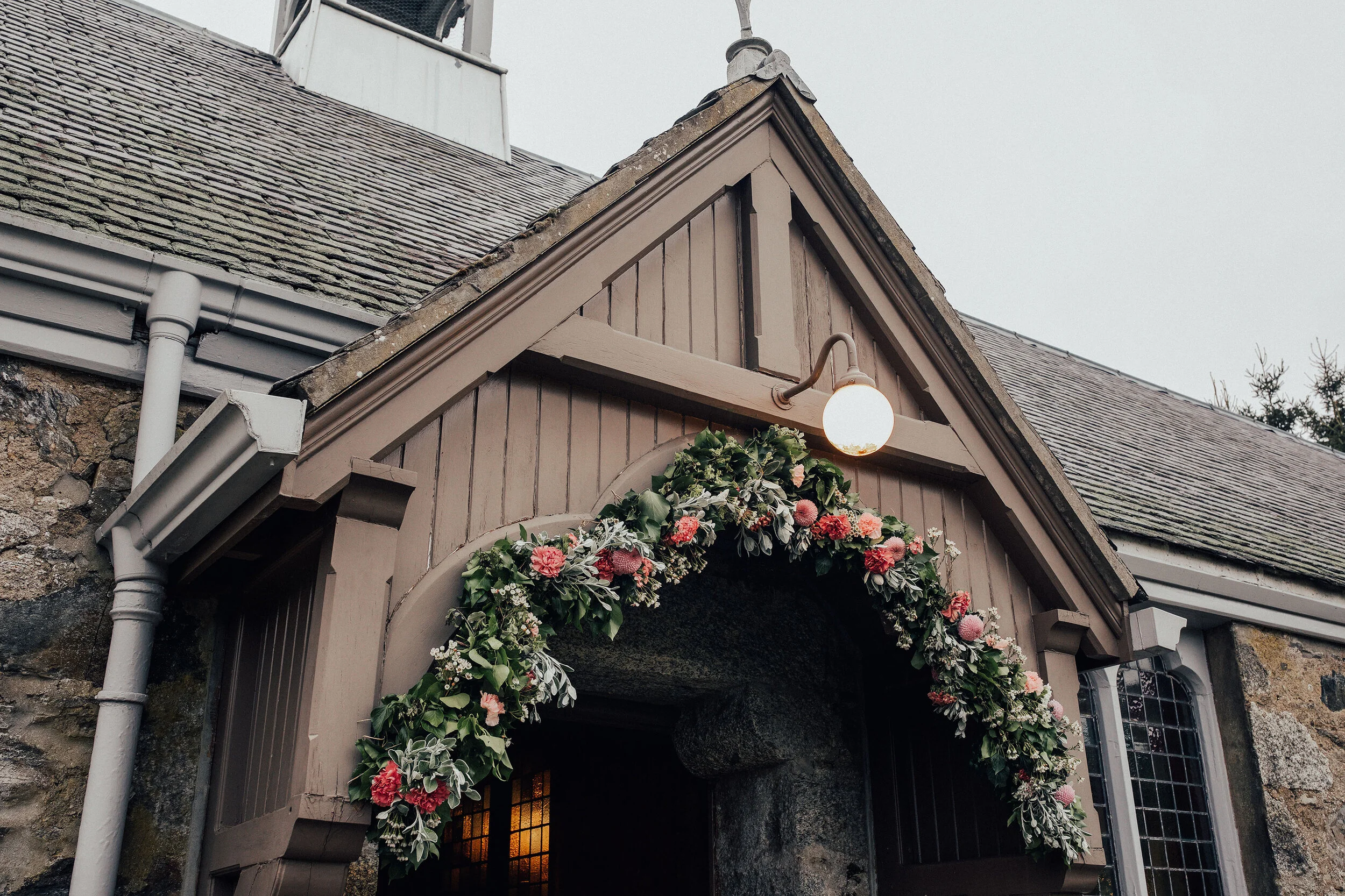 Pastel Spring Wild Flower Wedding at Persie House in Perthshire ...