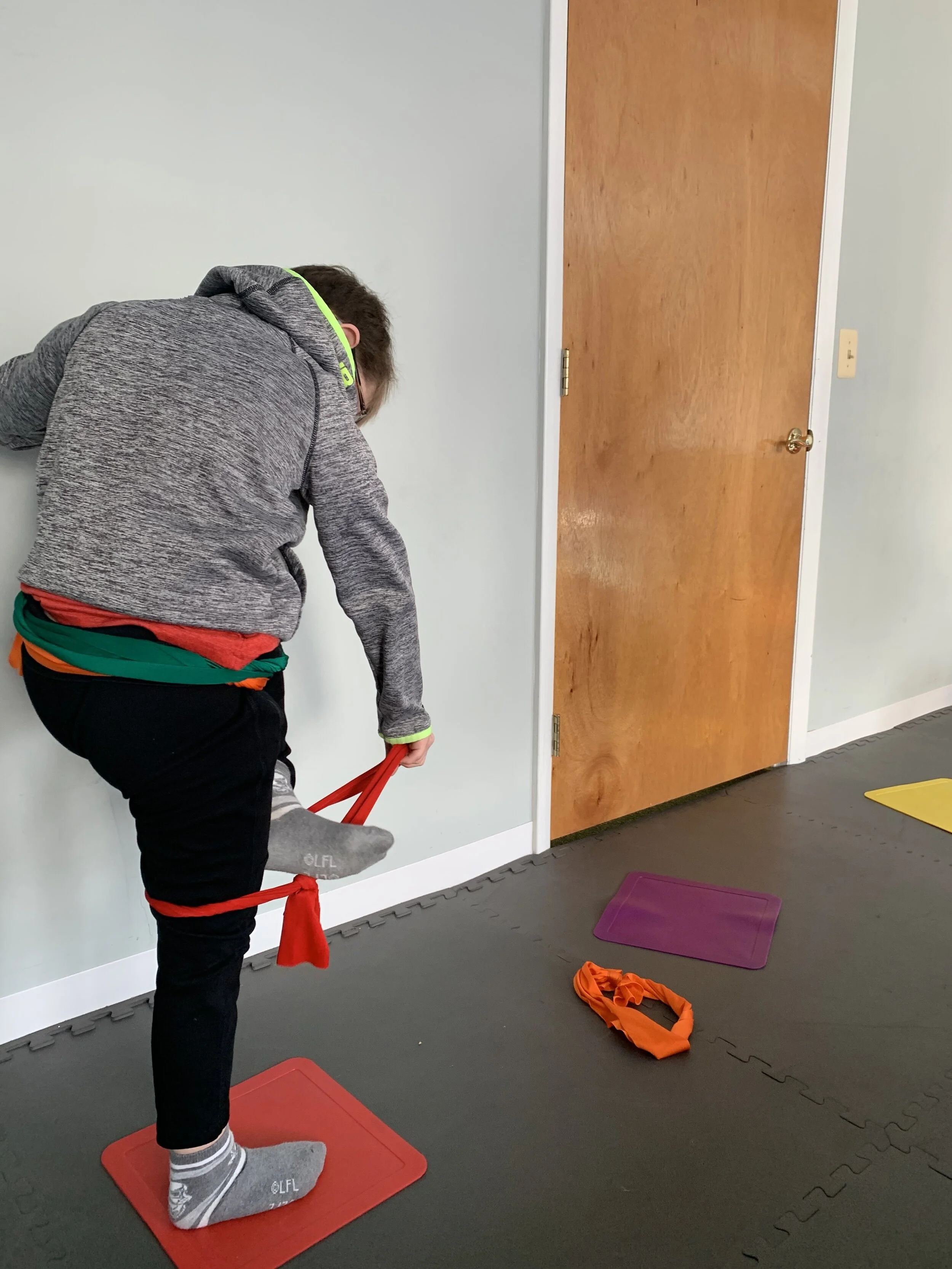 OT Dressing tips, tricks and fun ways to practice! | Children at Play ...