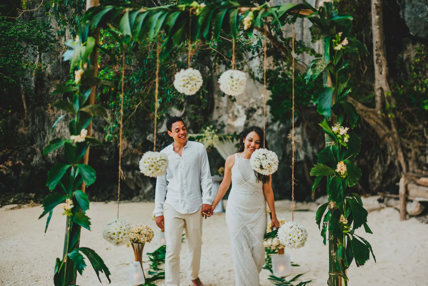El nido resorts wedding package photos - Weddingsavor.com