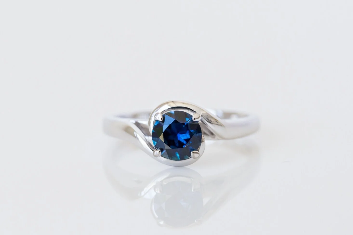 5 blue gemstone varieties — Harlequin Jewellers | Canberra Engagement ...
