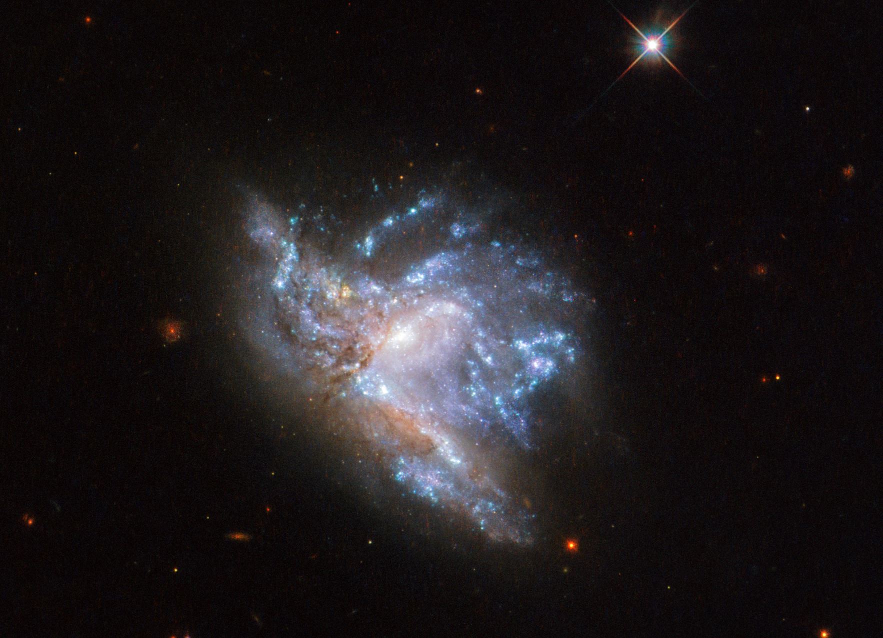 This Is What Itll Look Like When The Milky Way And Andromeda Galaxies