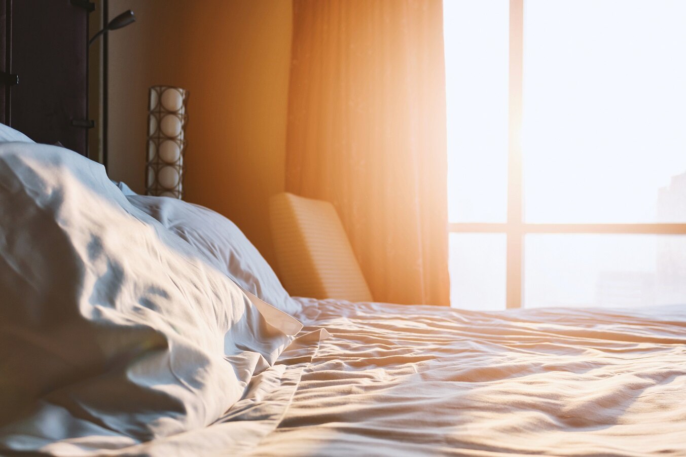 Daylight saving time vs. standard time, which is better for our sleep?
