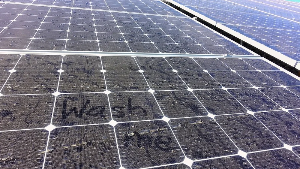 Scientists developed a waterless, no-contact method to clean solar panels