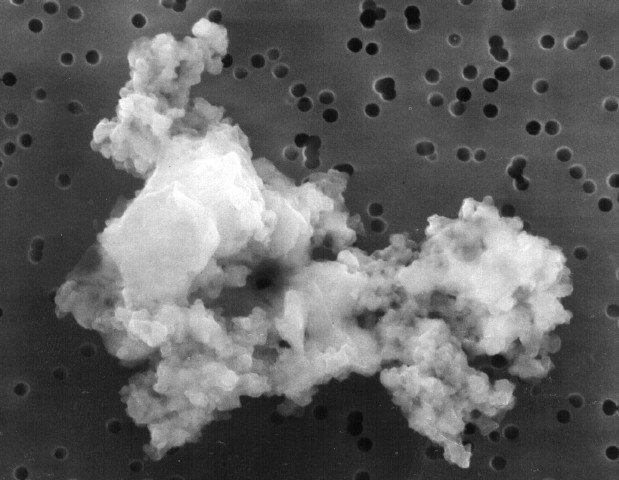 Microscopic space dust landing on Earth may contain evidence of ...