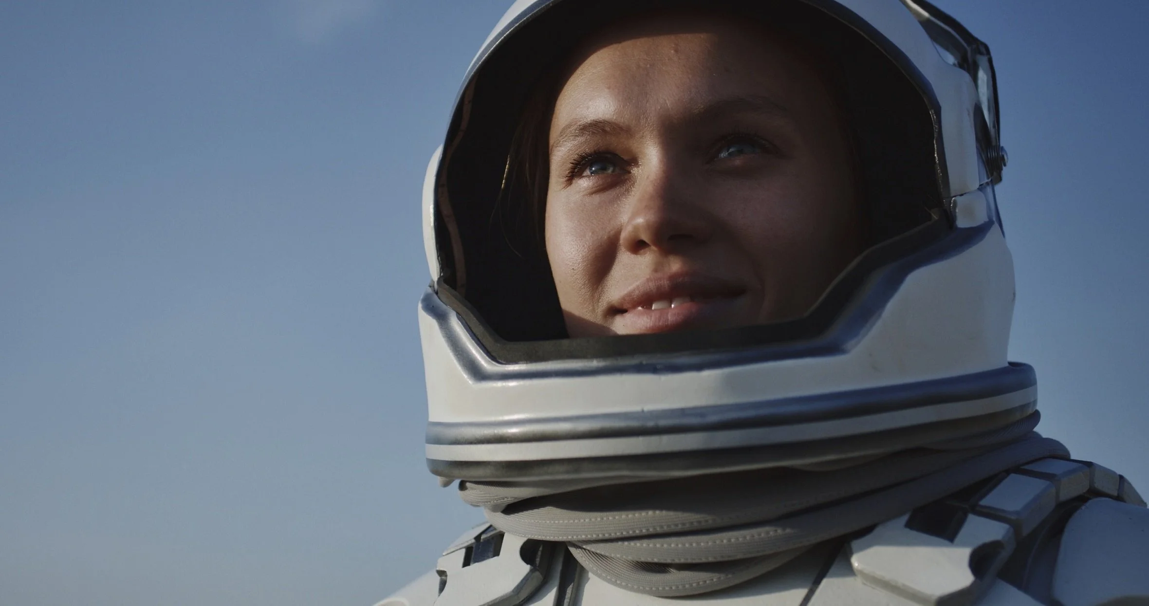 All-Female Astronaut Crews: A More Efficient Solution for Mars Exploration?