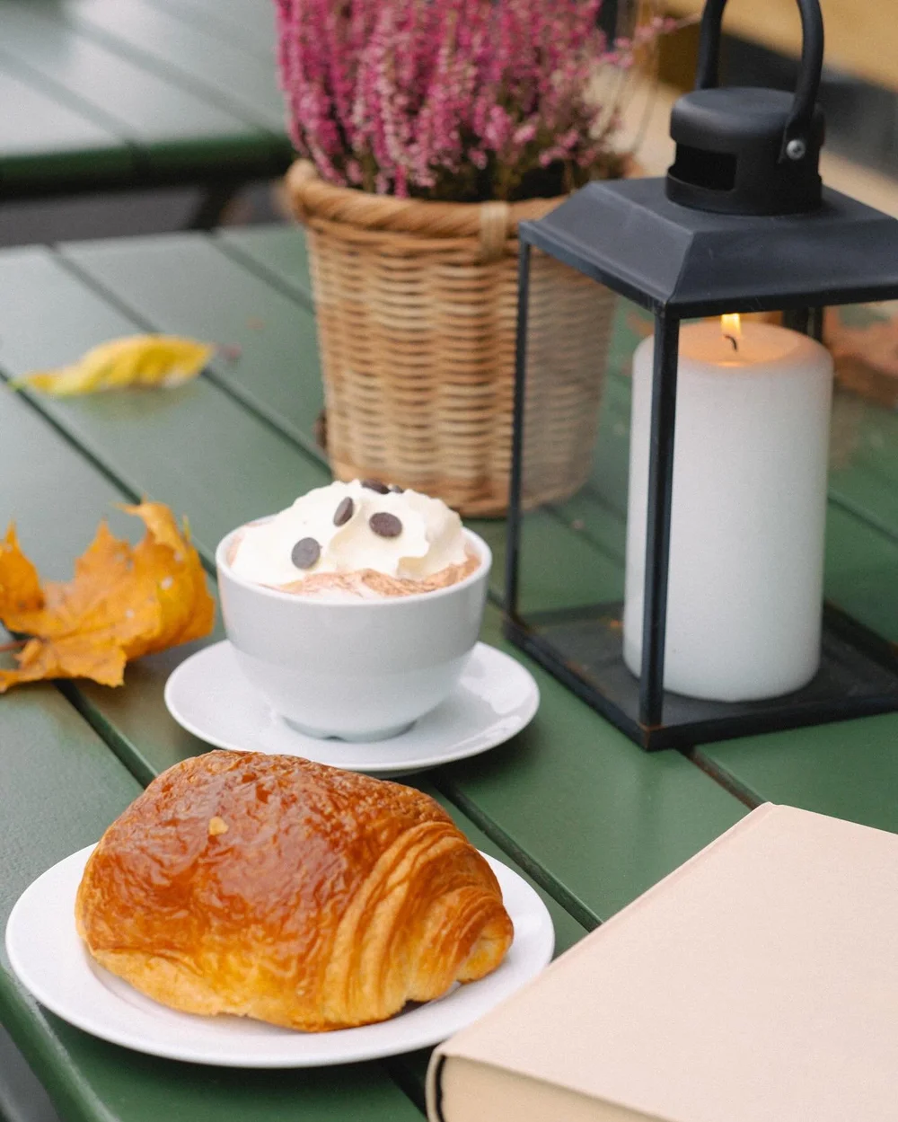 ÅPENT BAKERI'S VANILJEKREM — Åpent Bakeri