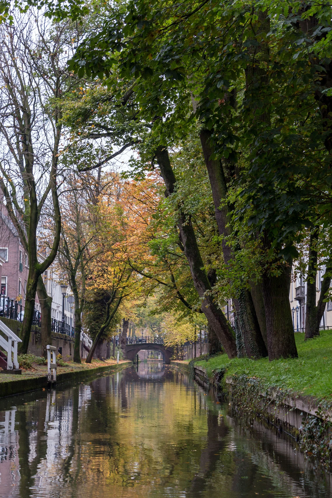 Sailing the canals of Utrecht — The Mint Story