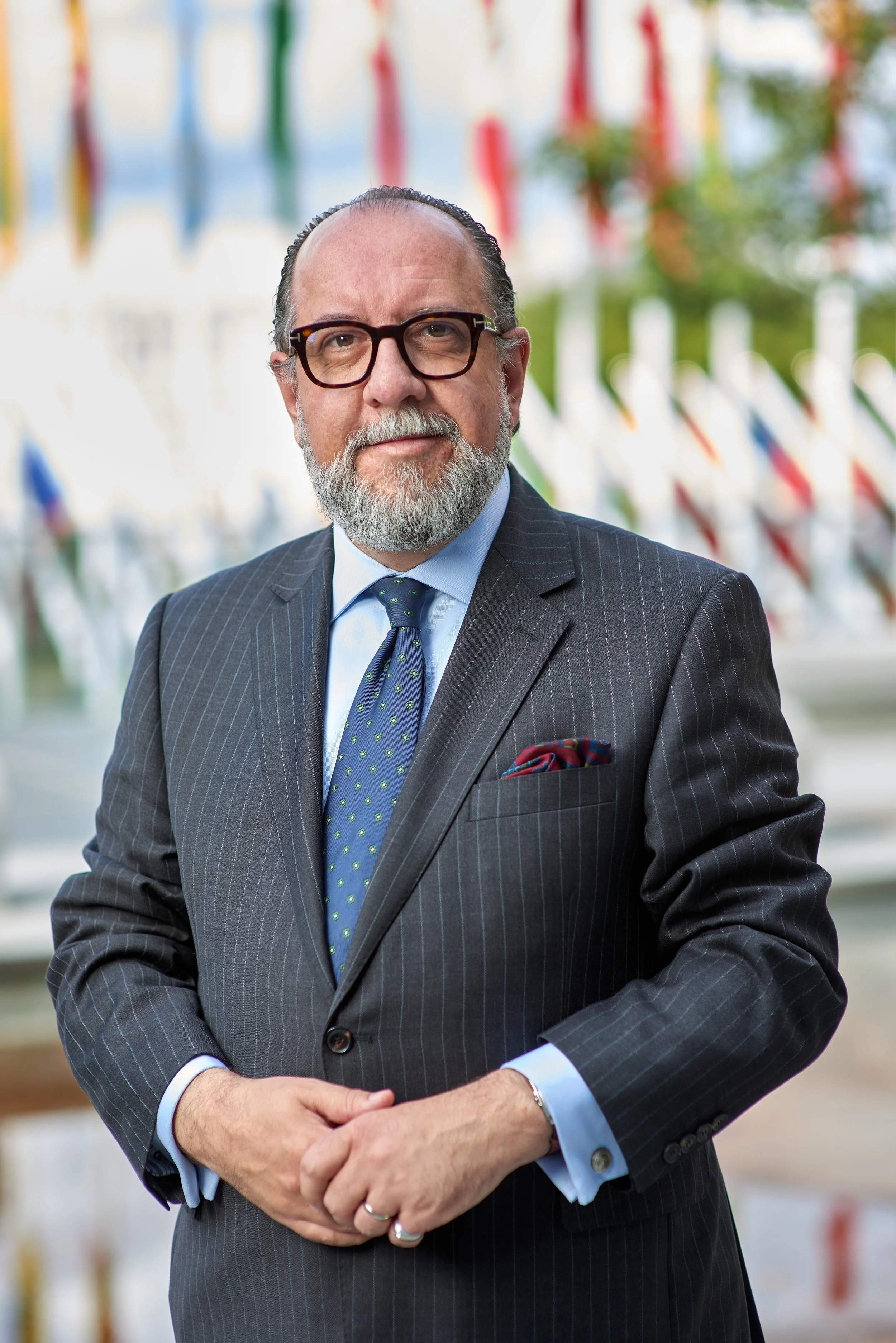 Professional corporate portraits — Steve Franck Photography ...