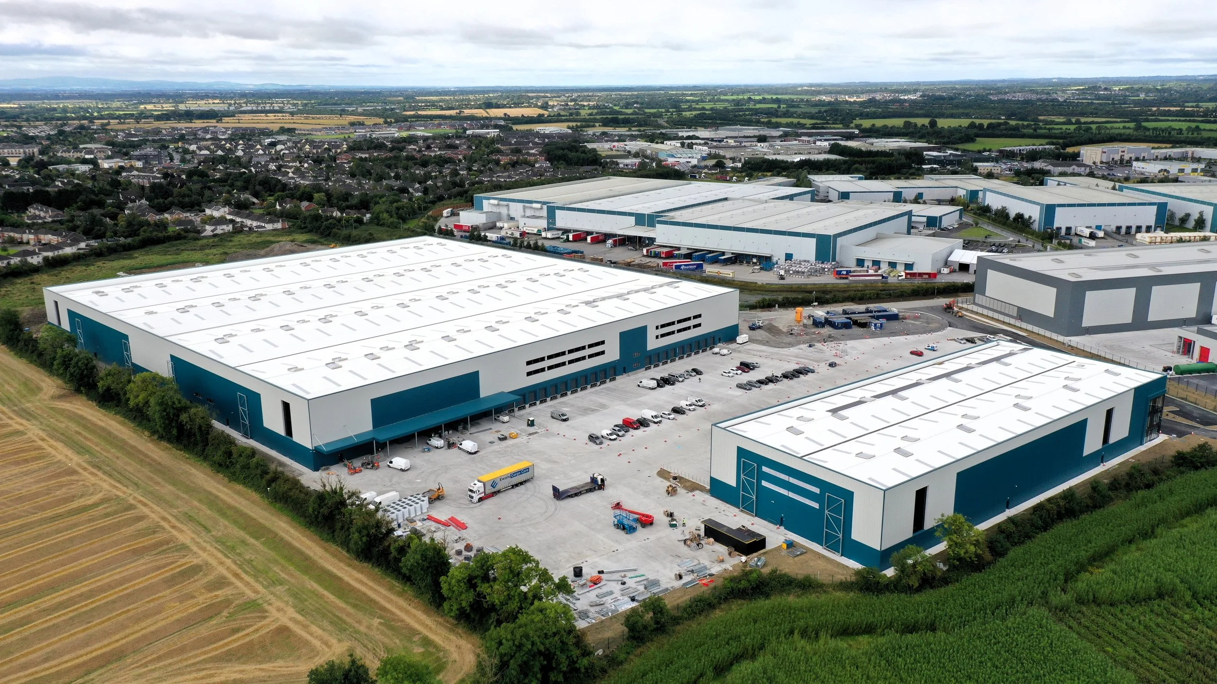 Castlebrowne - Primeline Warehouse Units 12E & 12F - Work Progress