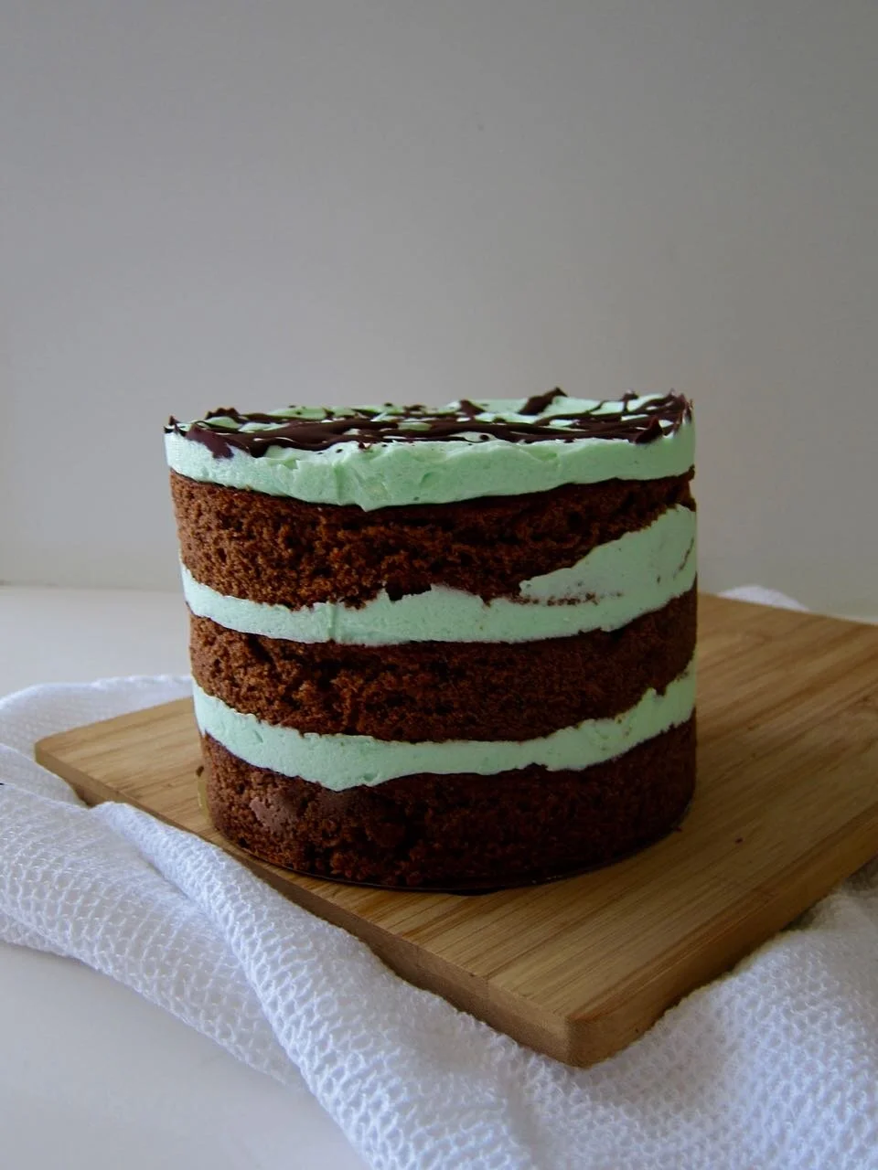 Grasshopper Layer Cake — Tea and Fog