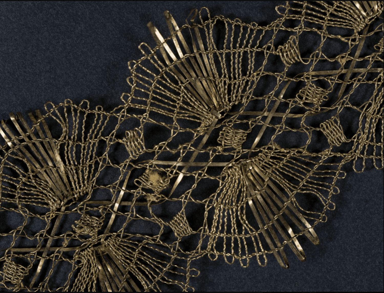 All That Glitters: A Length of 18thc Gold Lace — Susan Holloway Scott ...