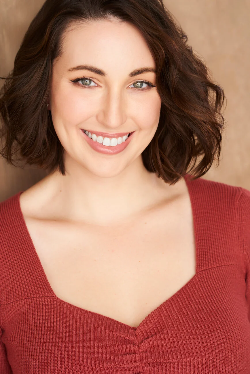 HEADSHOTS — DANIELLE SWANSON