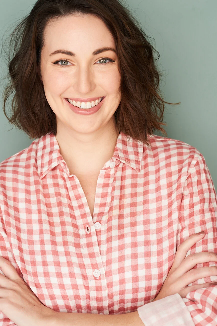 HEADSHOTS — DANIELLE SWANSON