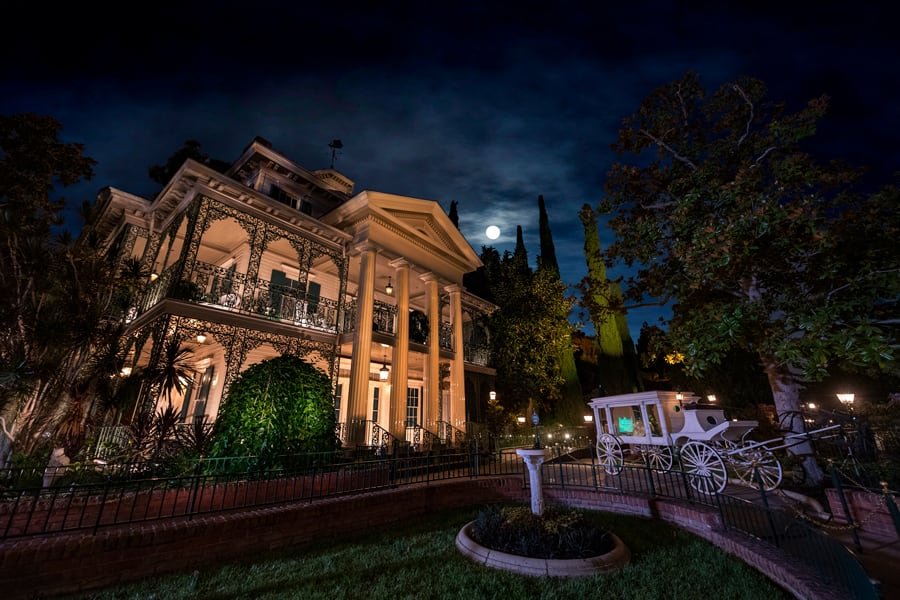 Haunted Colonial Mansion
