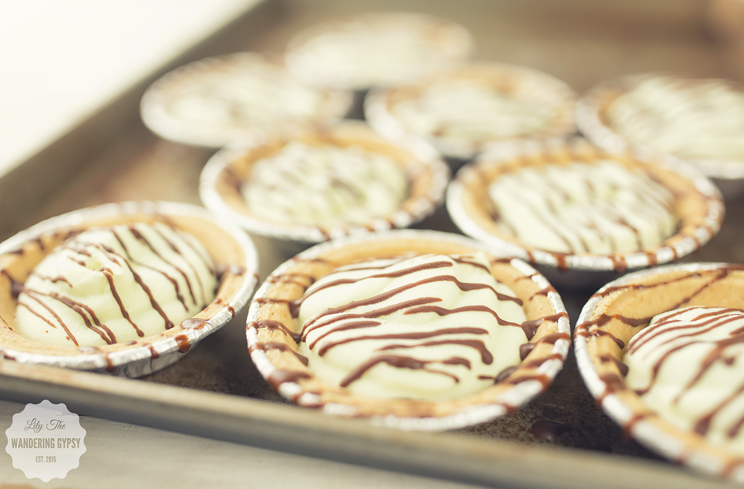 Effortless Mini Pies - Frozen Key Lime Mini Pies Recipe — Lily The ...