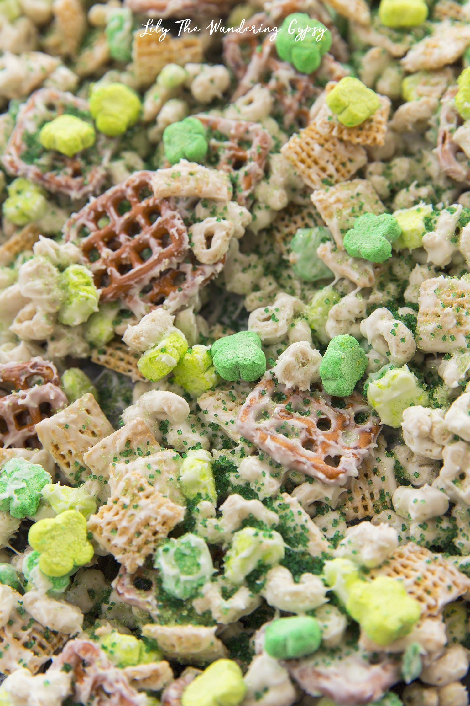 St. Patrick's Day Snack Mix Recipe — Lily The Wandering Gypsy