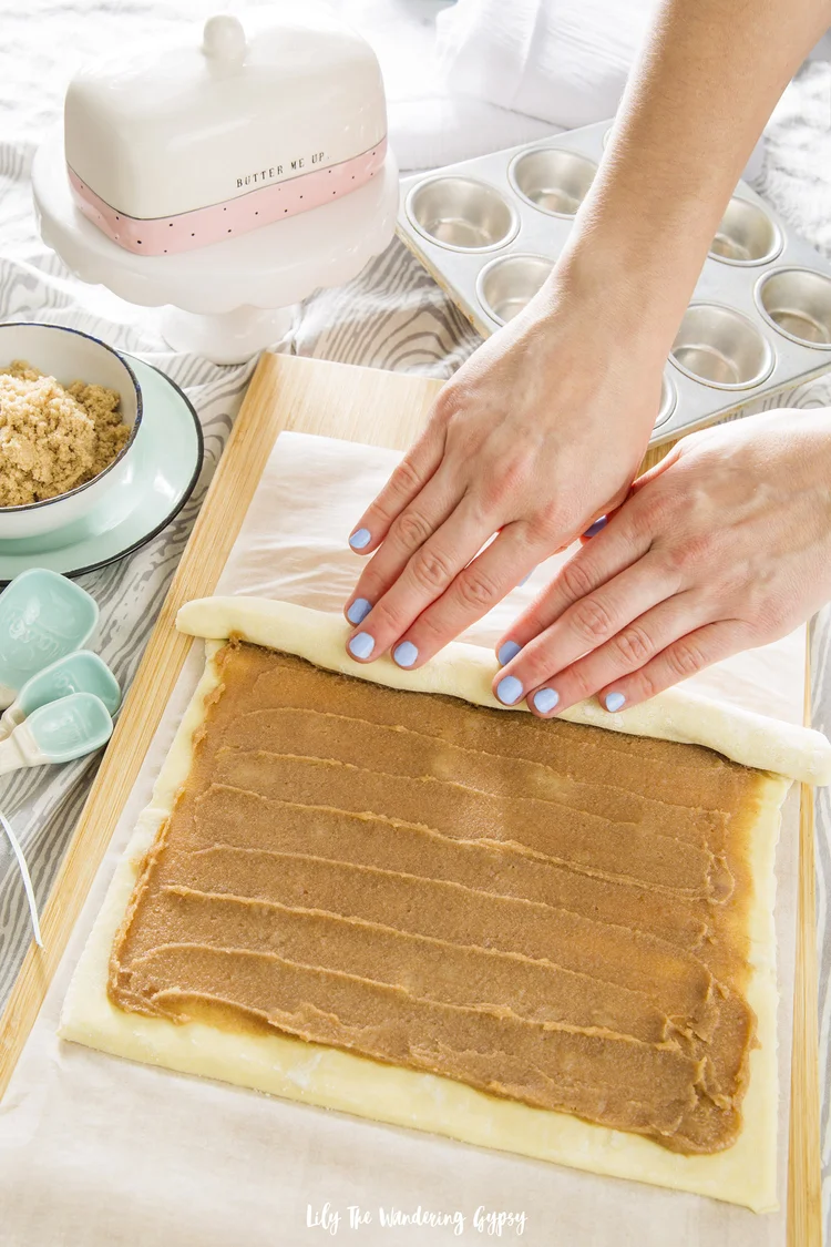 Mini Cinnamon Rolls with Puff Pastry Recipe — Lily The Wandering Gypsy