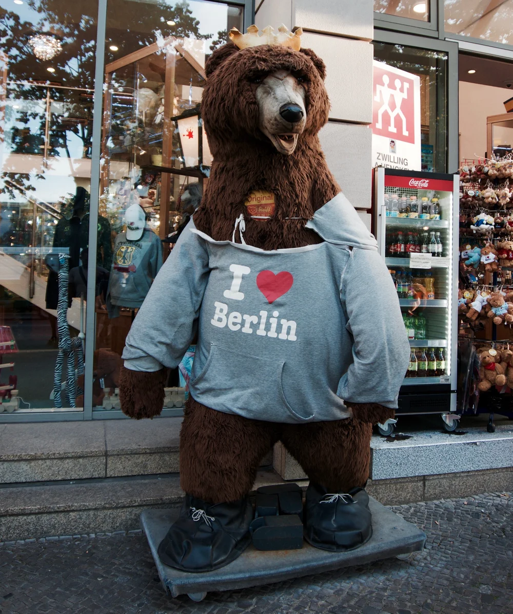 Travel guide to Berlin — Alexandre Kan Visuals | Travel Content Creator ...