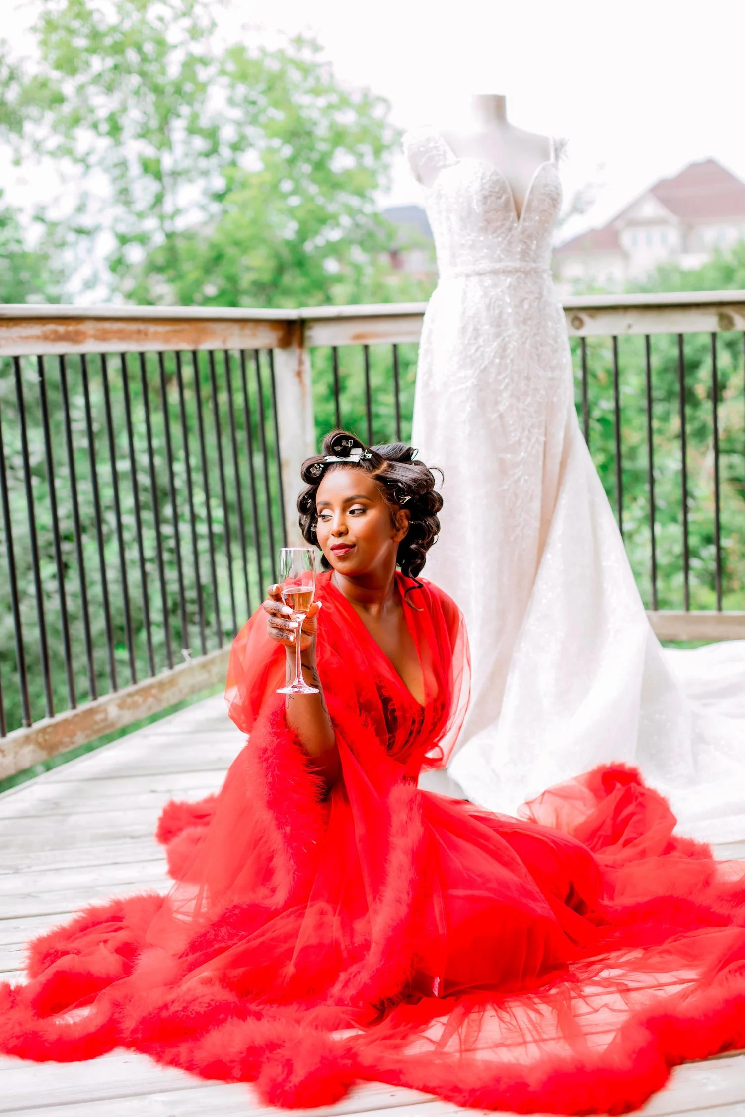 Red Hot Romance themed wedding featured on Munaluchi Bride Magazine by ...