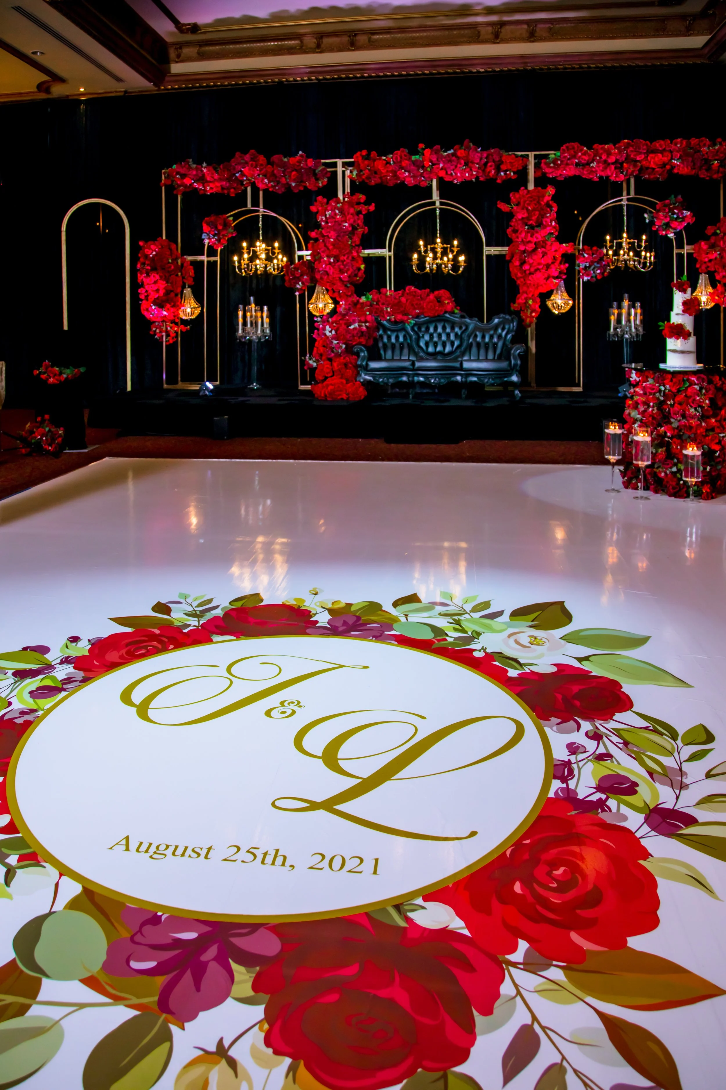 Red Hot Romance themed wedding featured on Munaluchi Bride Magazine by ...