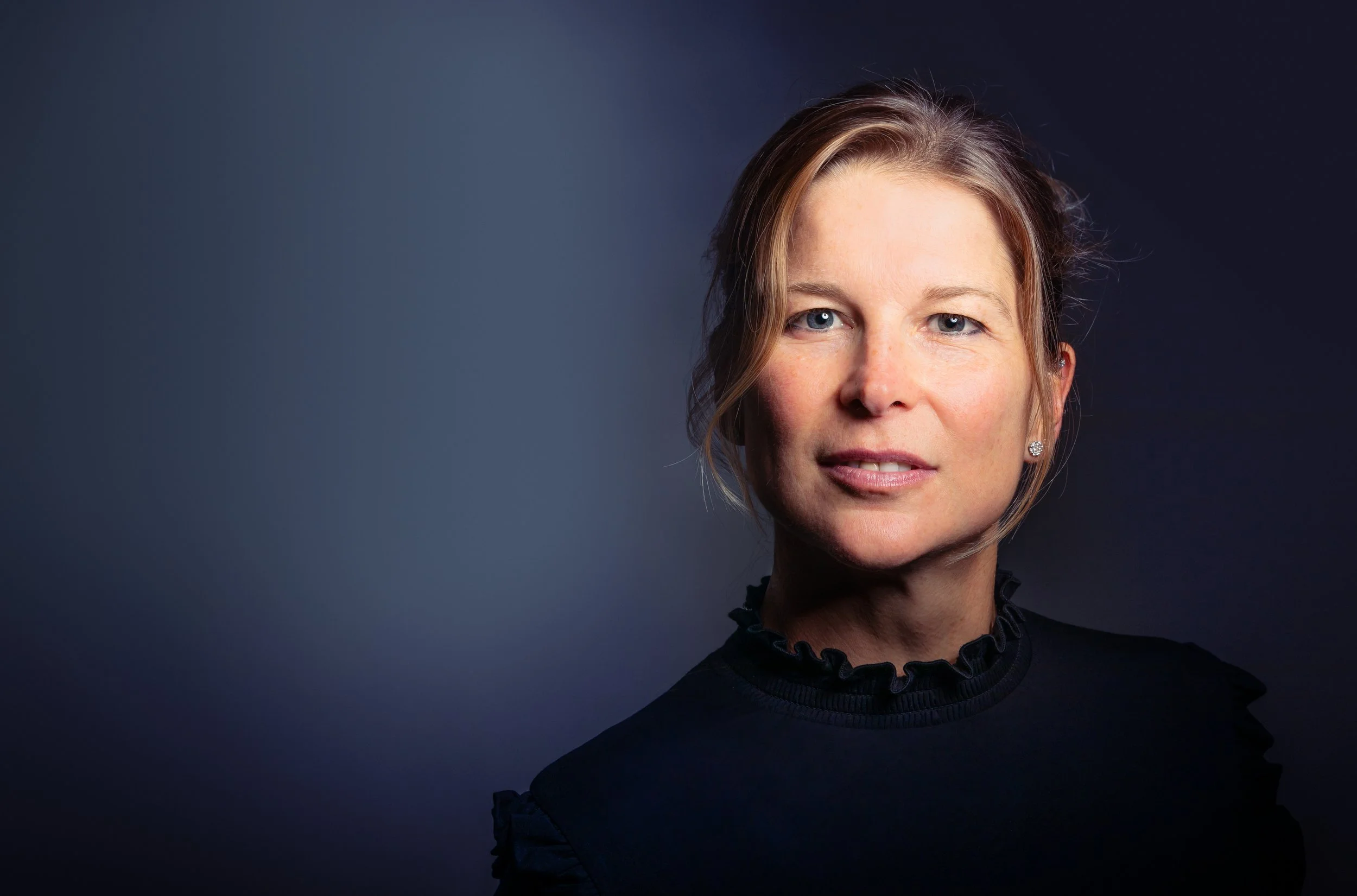 Professional Corporate & Commercial Photographer | Penny Bird